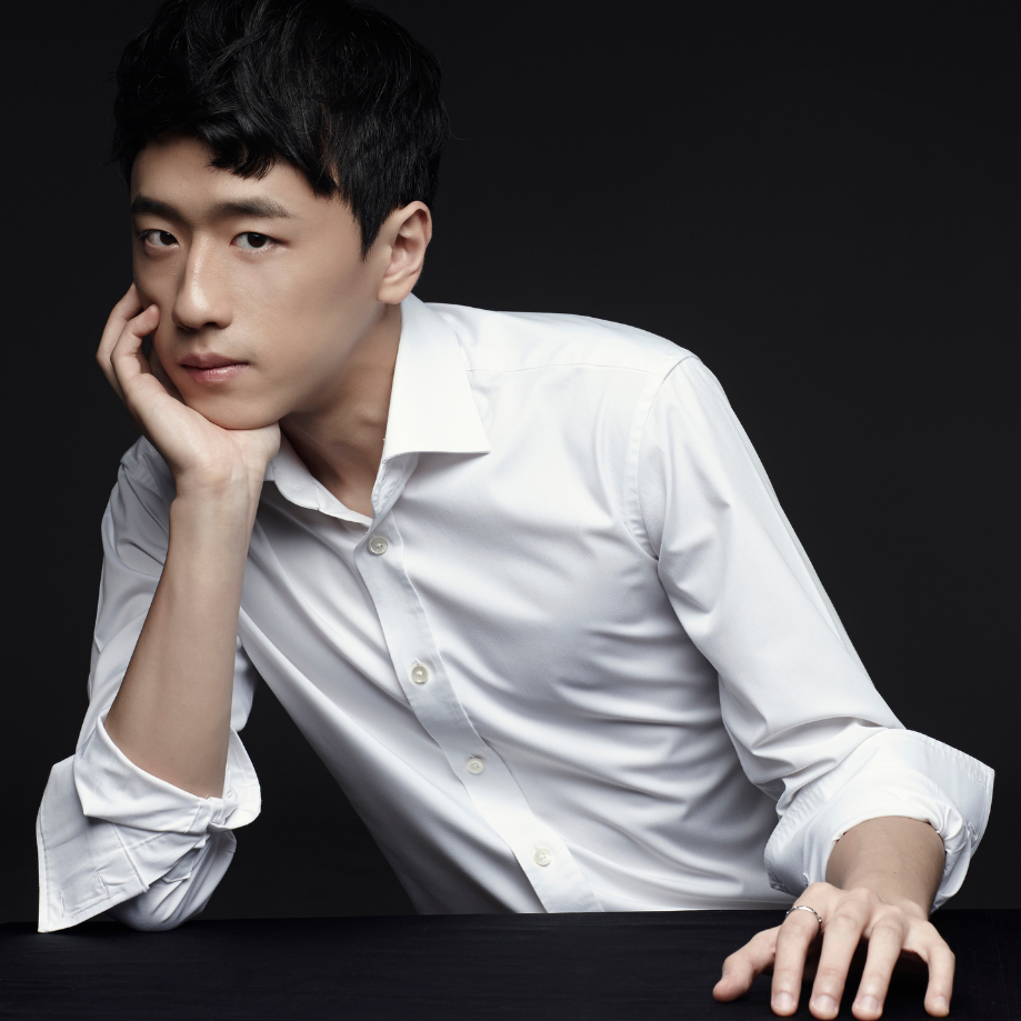 이택기 > Artist | mocproduction